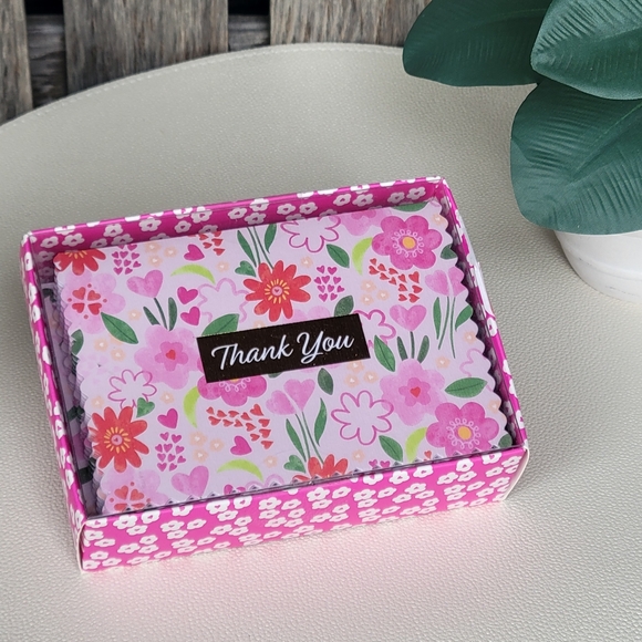 Elum | Office | New Elum Blank Floral Pink Scalloped Thank You Card Set ...